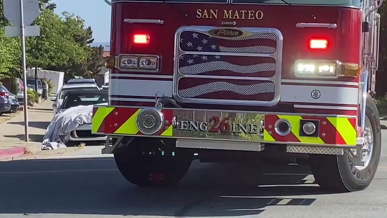 Police, Ems And Fire Personnel Arriving On Scene - YouTube