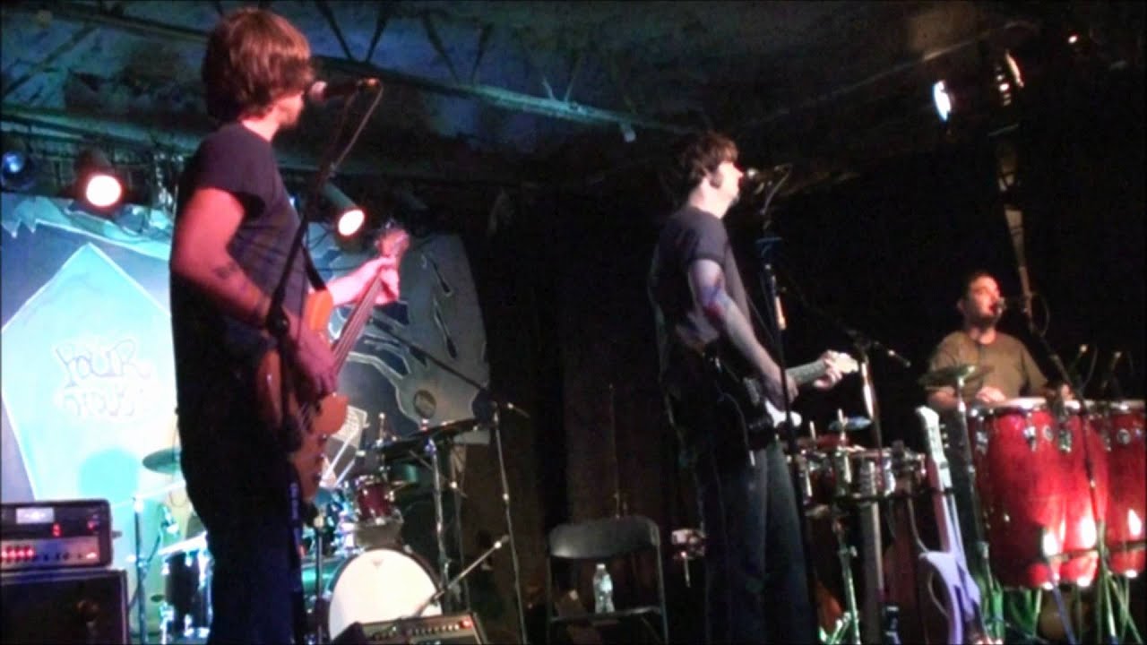 Ten Toes Up - YouTube