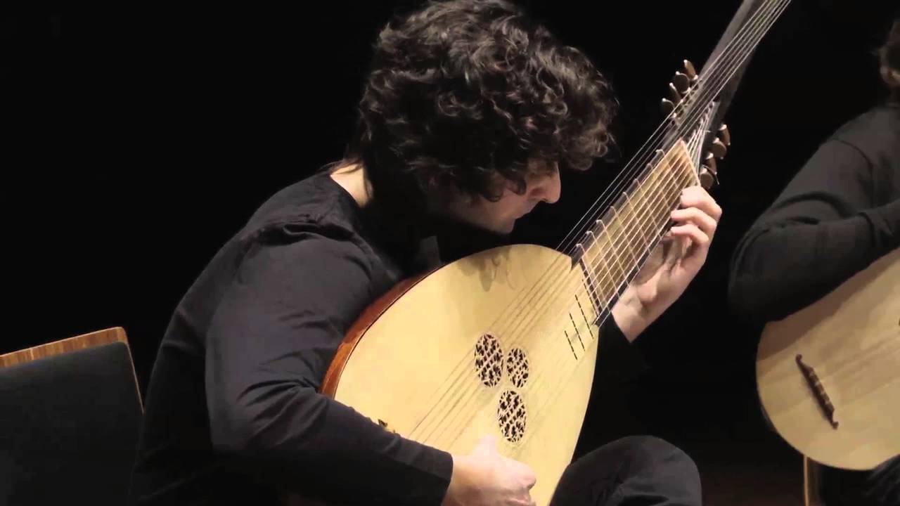 Alessandro Piccinini "Toccata cromatica" - YouTube