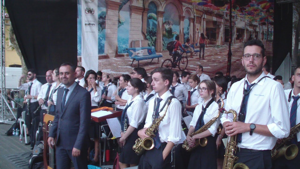 Banda Marcial Fermentelos (Maestro: Hugo Oliveira)JOICE'S 71st N.Y ...