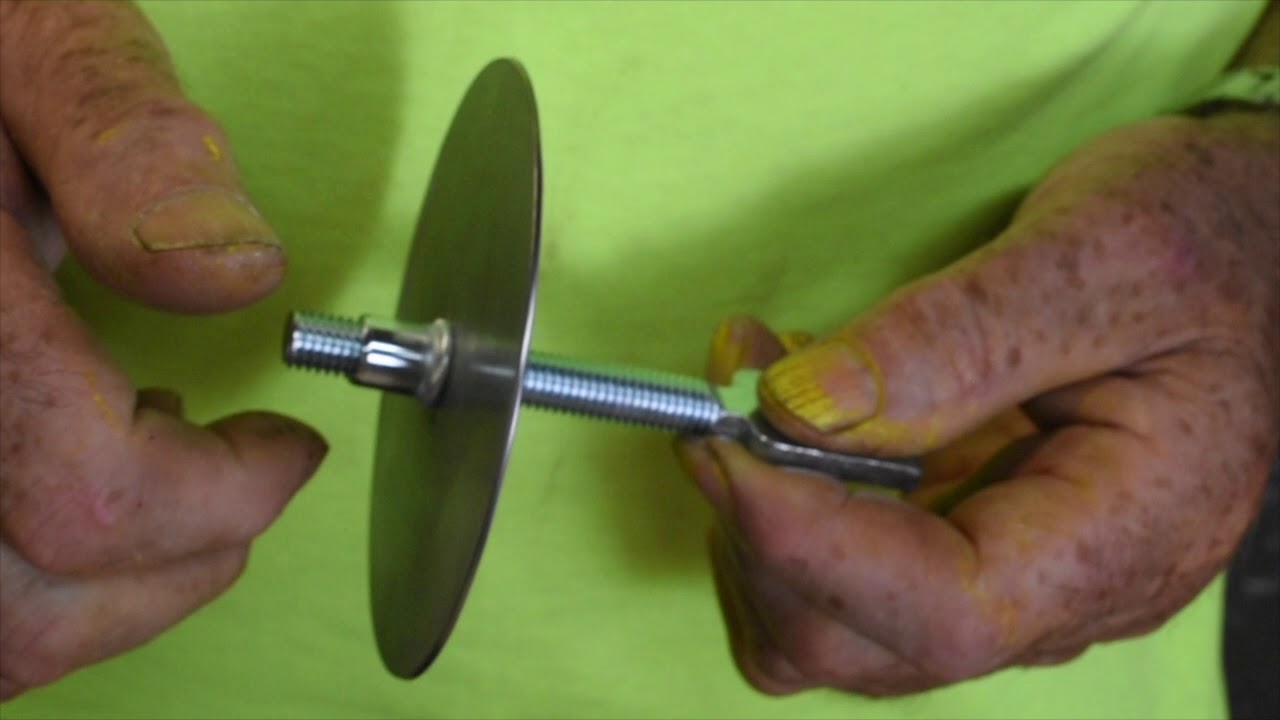 NEW Acra Screed Blinding Plate and Rail System - YouTube