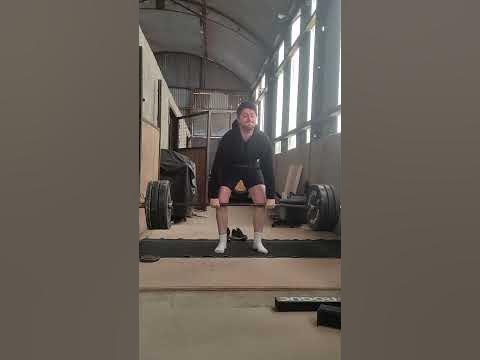 150kg Deadlift PR - 79kg bw (+2.5kg) - YouTube