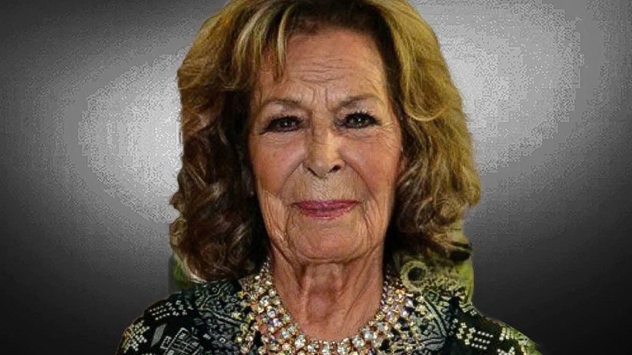 Elsa Aguirre ya Tiene Más de 90 Años y Cómo Vive es Triste - YouTube