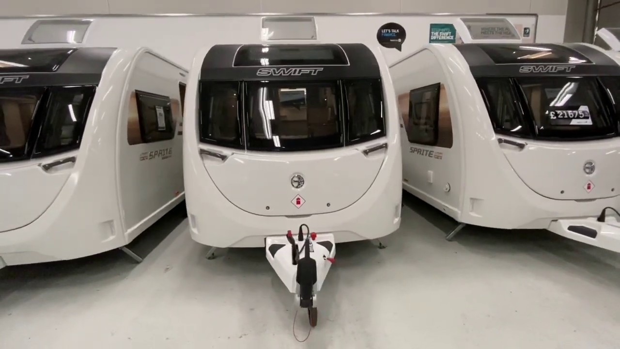 Sprite Quattro FB 2020 - Full Caravan Tour by Tamar Caravan Centre ...