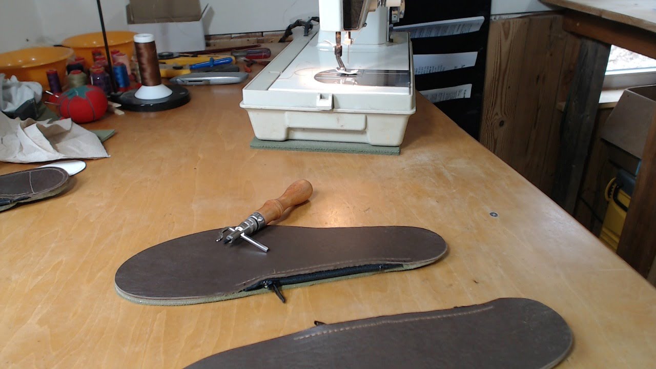 Making Custom Orthotics LIVE Part 2 - YouTube