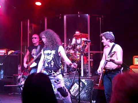 Shoot to thrill - JAILBREAK Cover band acdc Pacific rock 2013/06/01 ...