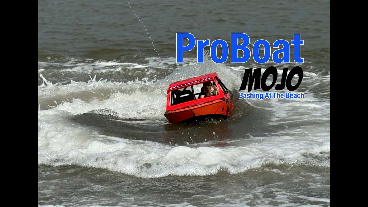 ProBoat Mojo 2 RC Jet boat Bashing the rapids at the beach - YouTube