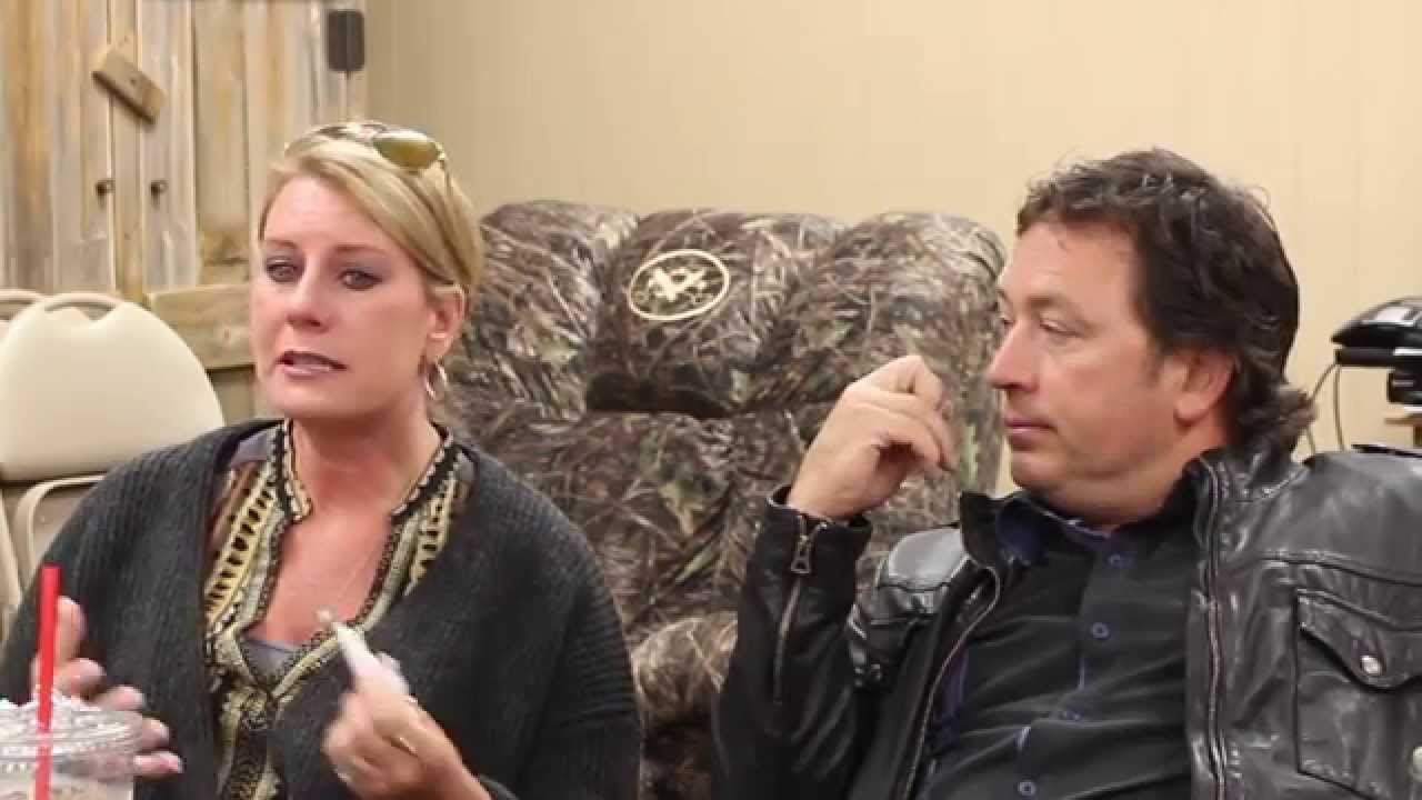 Duck Dynasty's Lisa Robertson: Story of Redemption - YouTube