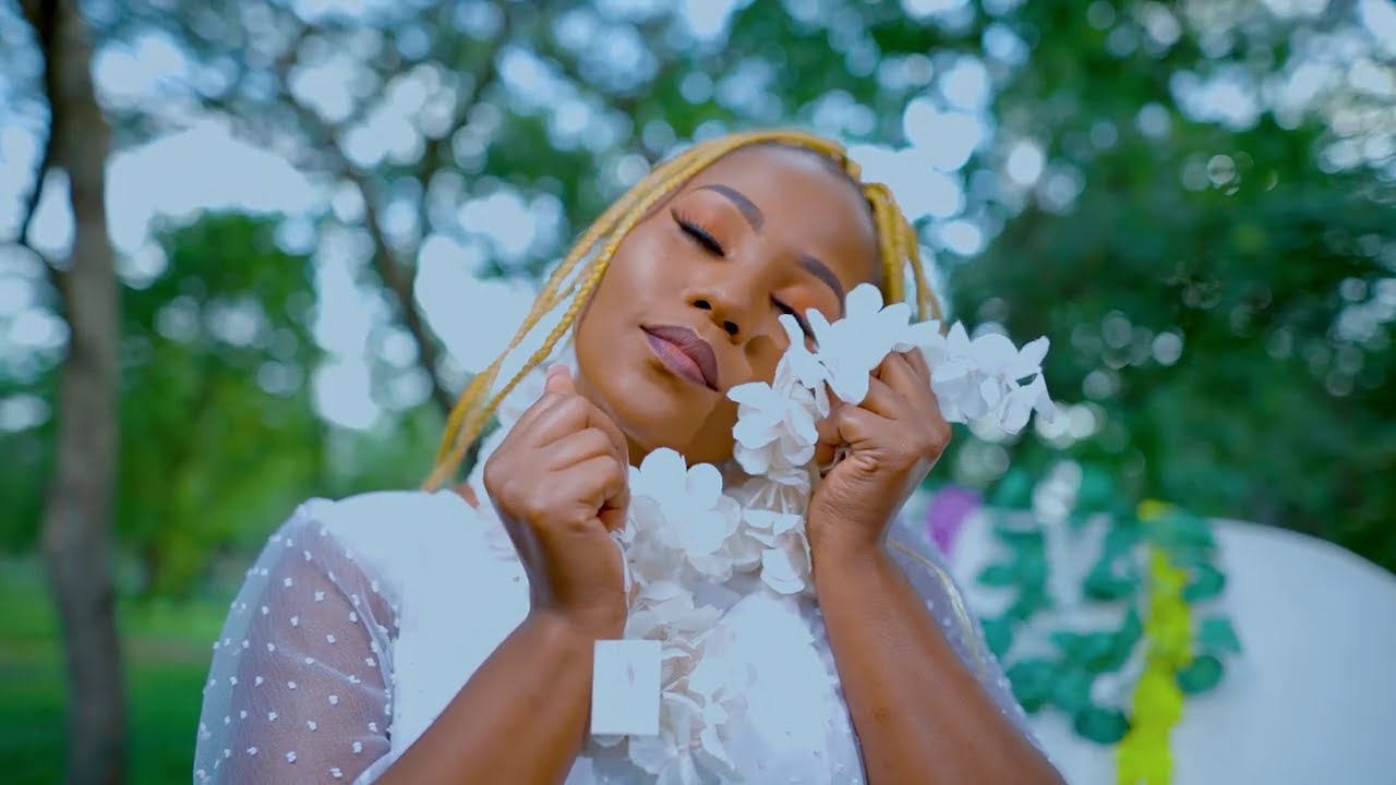 BLACK NINA - CHIDODO FT HILCO - YouTube