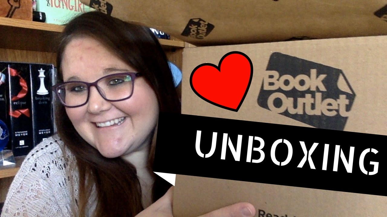 BOOK OUTLET UNBOXING! - YouTube