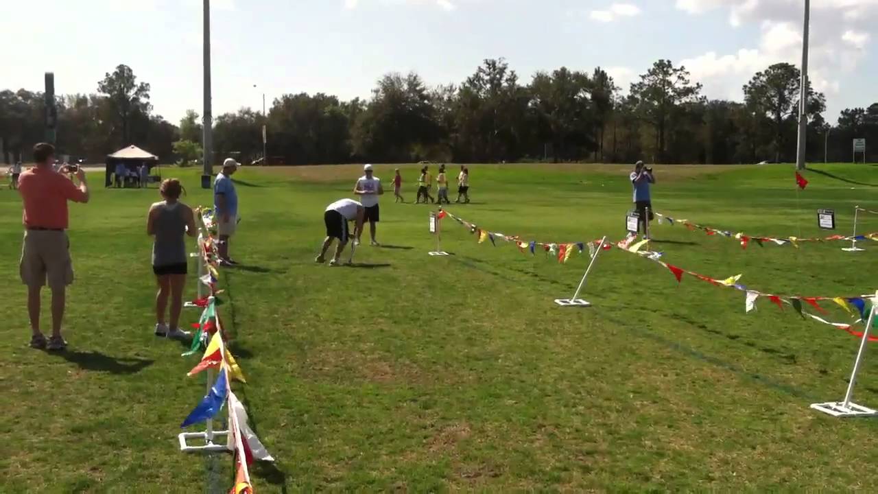 Field Day '11 Dizzy Bat Spin Relay - YouTube