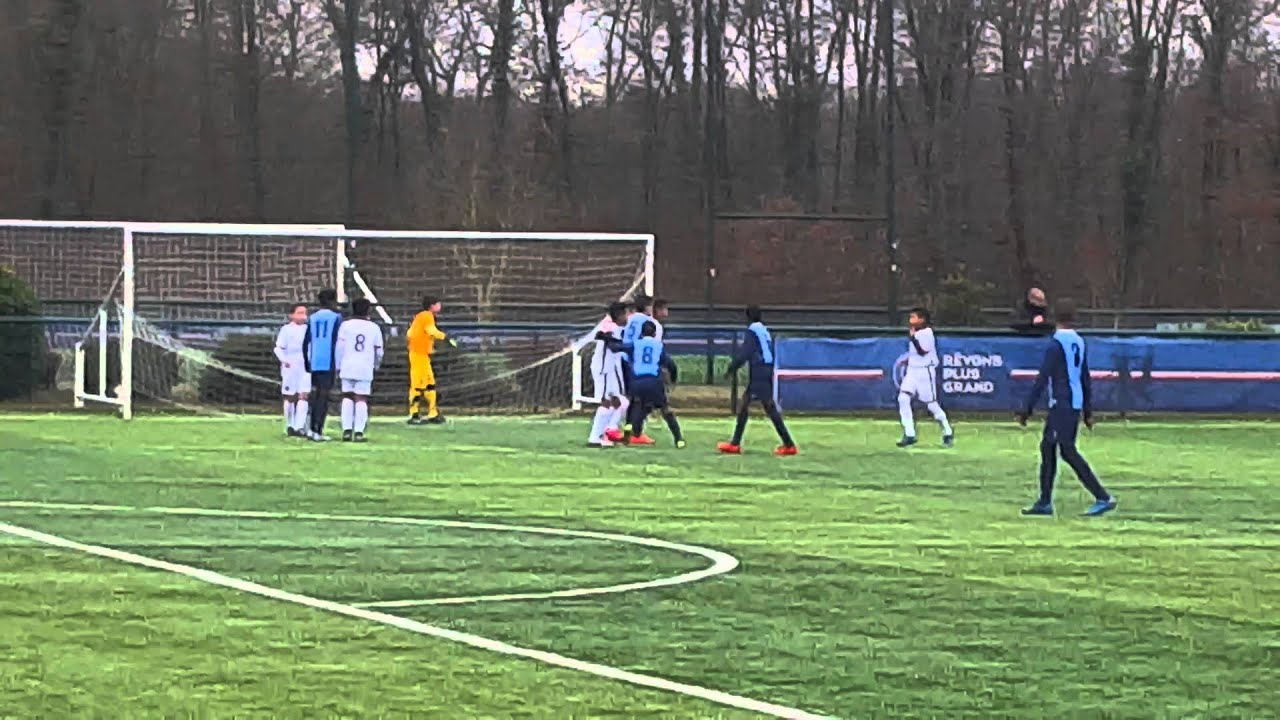 PSG Paris FC U11 23012016 - YouTube