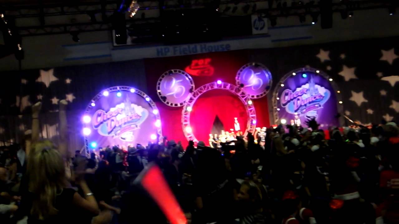 2012 Monroe Wolverines Midget Cheer National Championship announcement ...