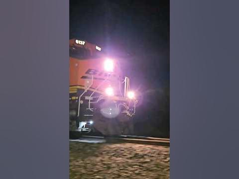 Night Train BNSF ES44AC Coal Train! Elephant Style 🐘 🐘 - YouTube