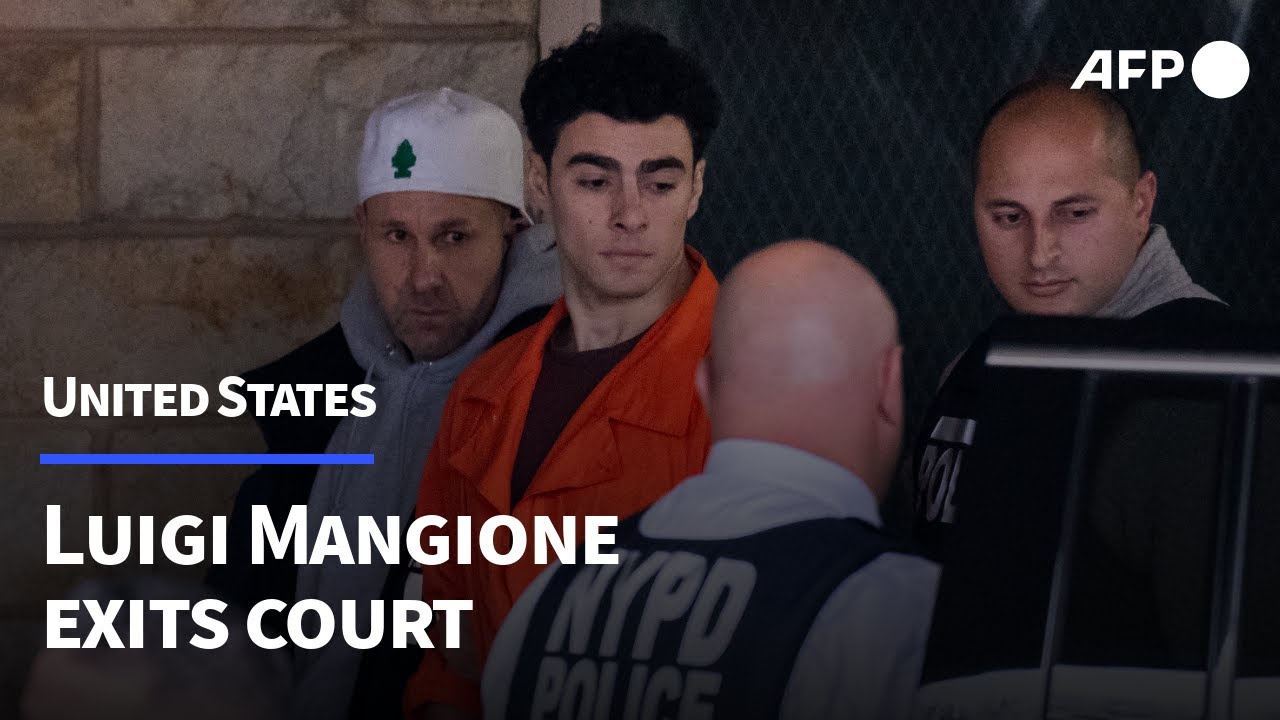 Suspect in killing of US health insurance executive exits court | AFP ...