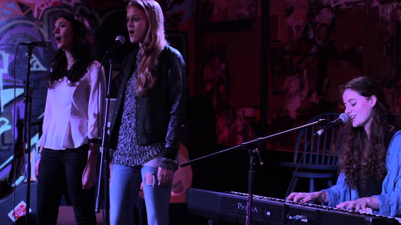 Hooks Live at The Stood - YouTube