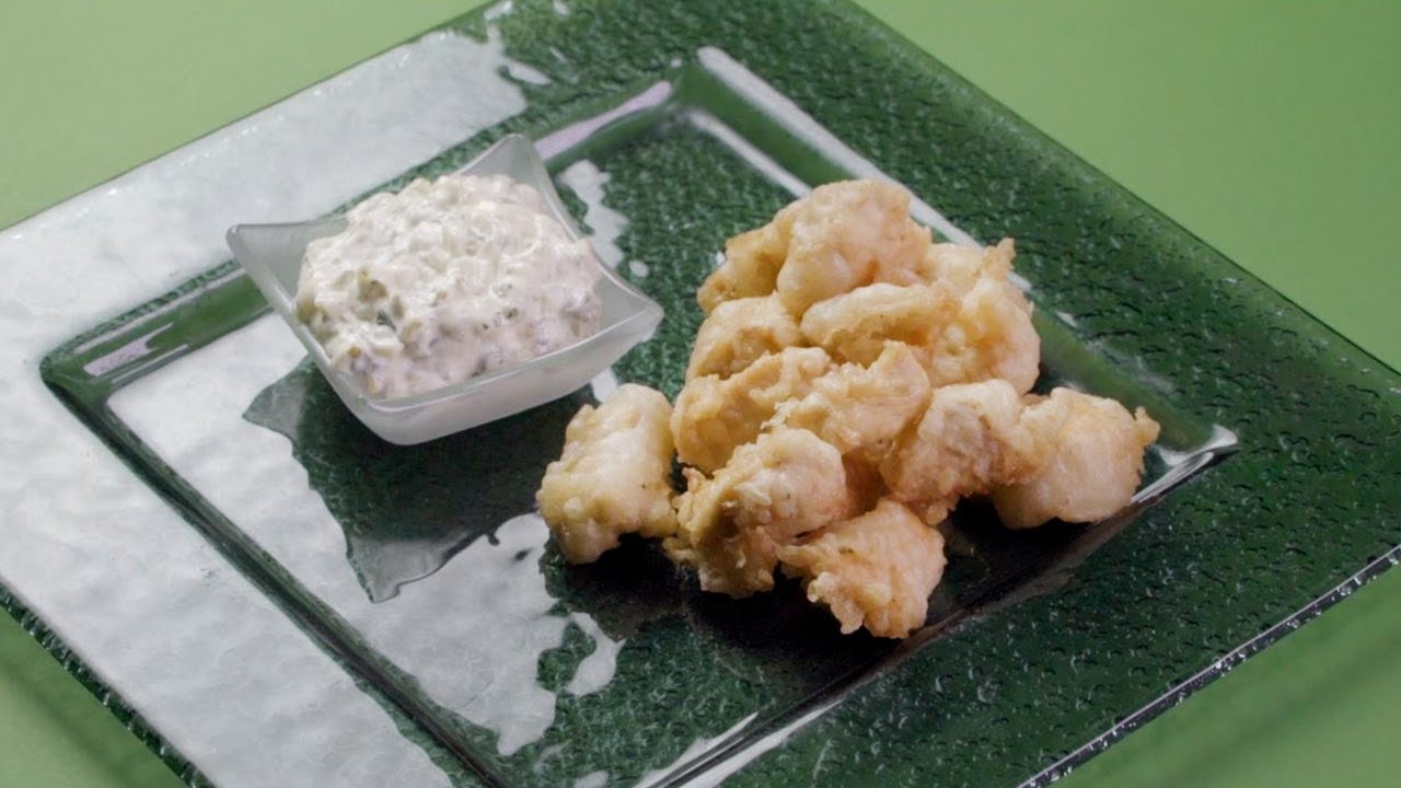 Pollo capeado a la cerveza con salsa tártara - YouTube