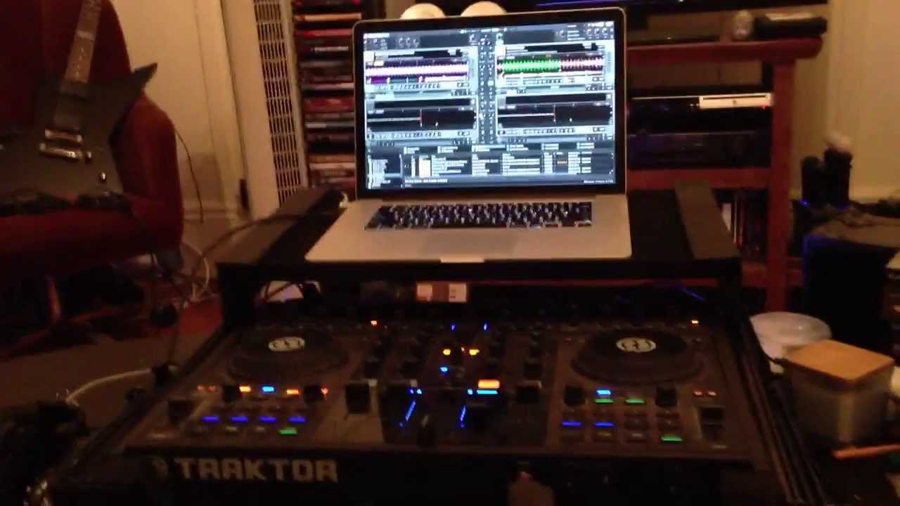 Traktor Kontrol S4 Setup with Odyssey FX flight case - YouTube