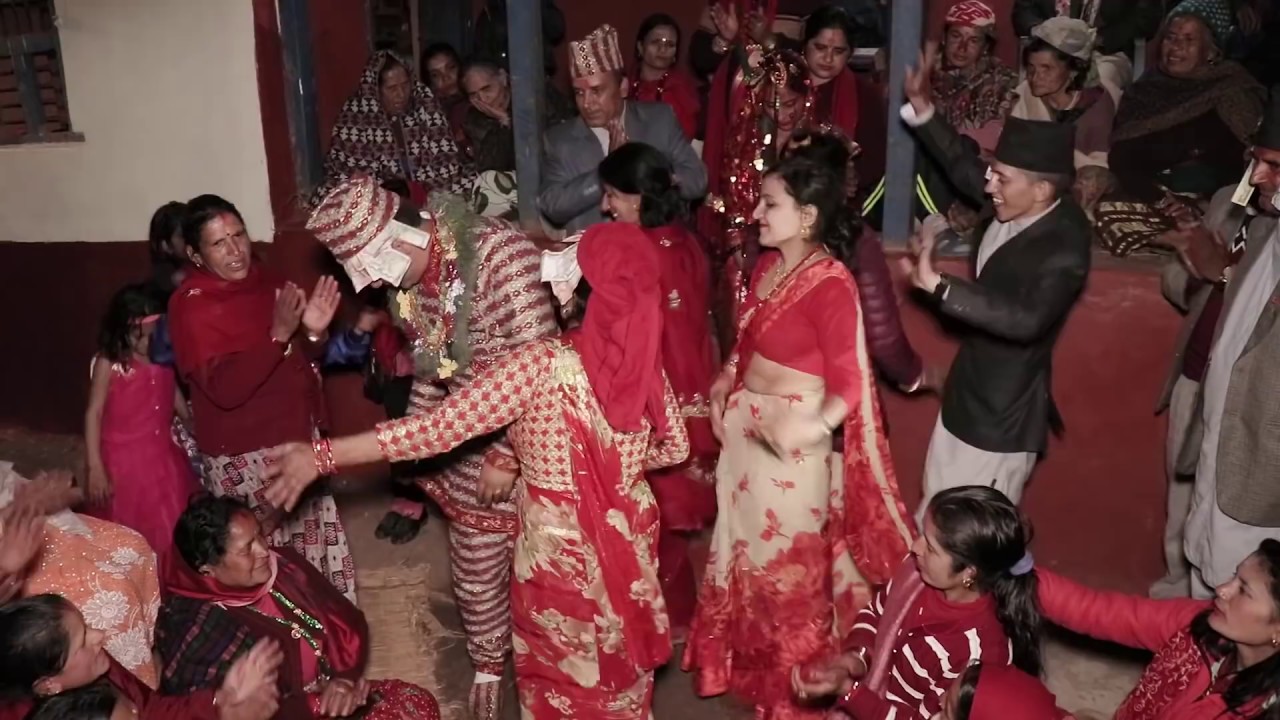 आमा समुहको रतौली New Ratuli song and panchebaja song 2019/2076 - YouTube