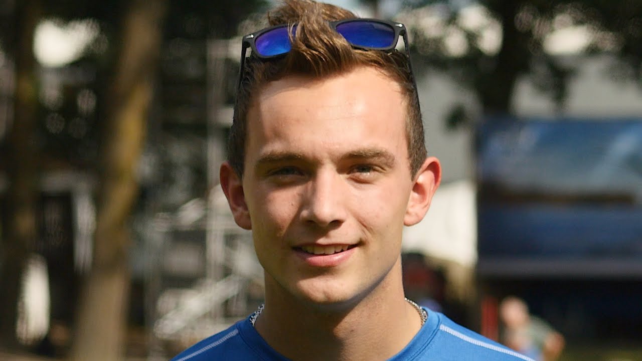 Fan 0-100 jier yn it Frysk (from 0-100 years in Frisian) - YouTube