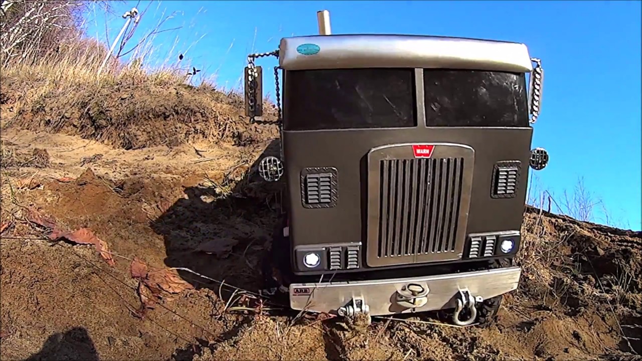 8x8 scx10 rc4wd scale smoke kit ess-one PT 2 - YouTube