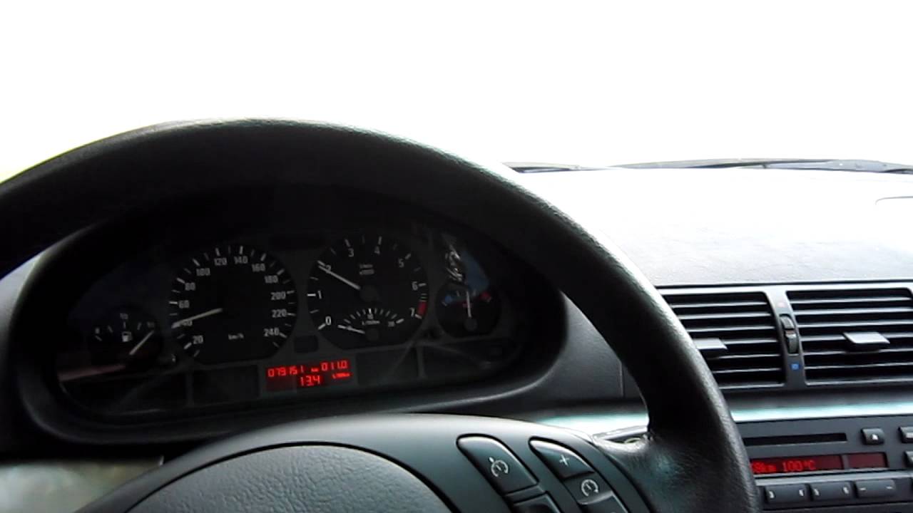 BMW iBus project in everyday use - YouTube