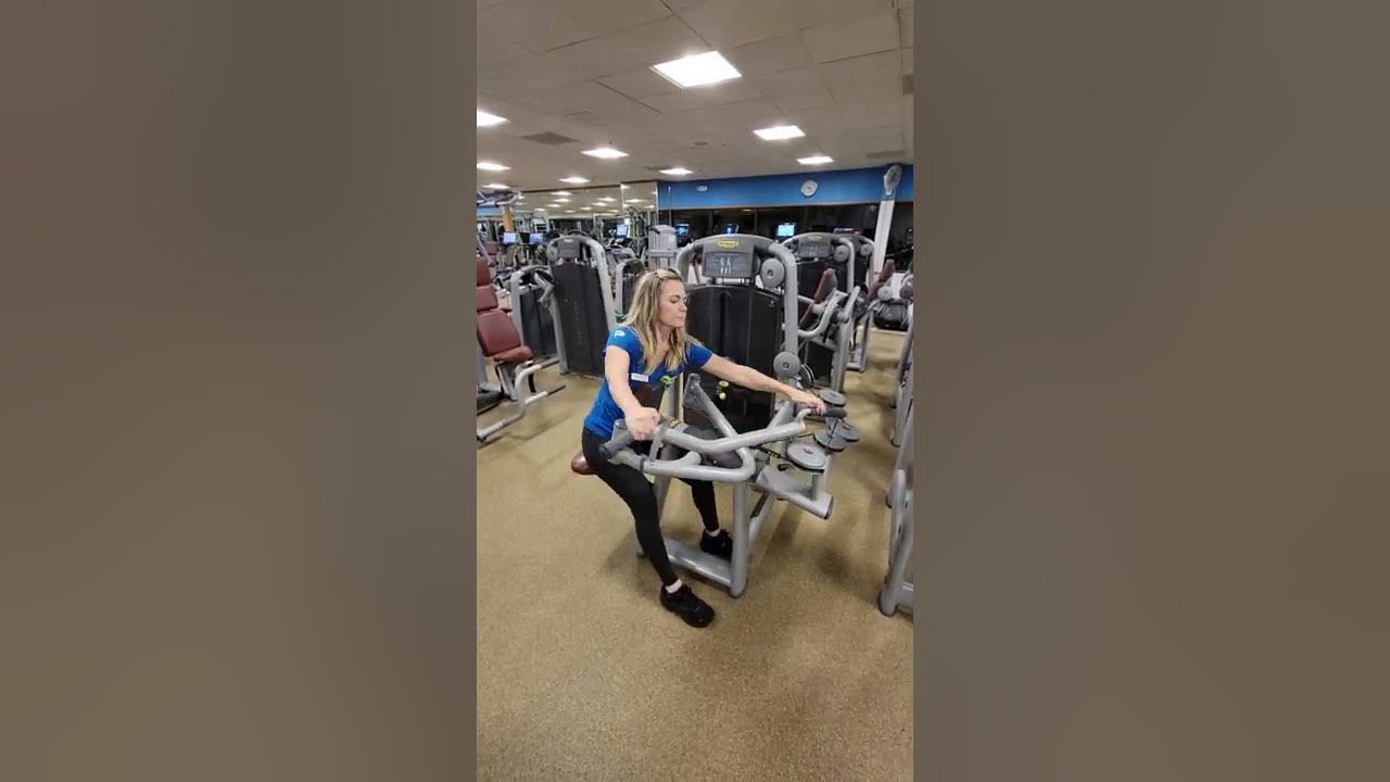 Technogym Upper Back Machine Youtube