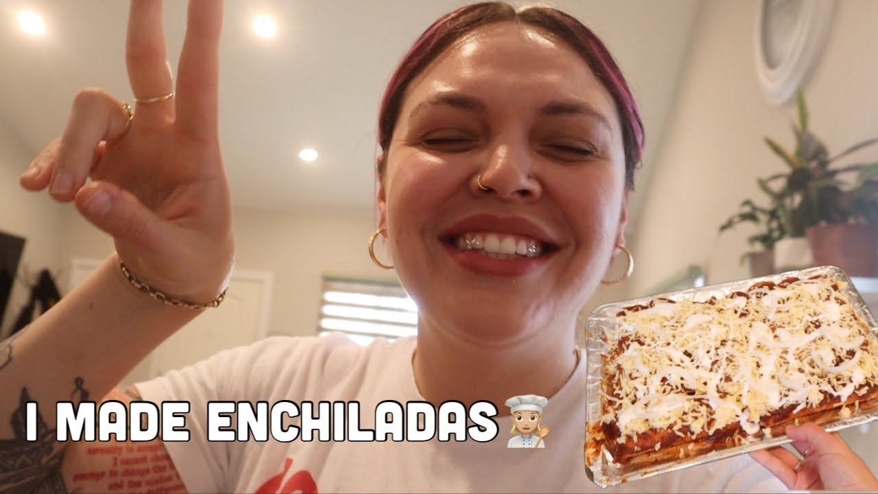 I made enchiladas for the first time :) - YouTube