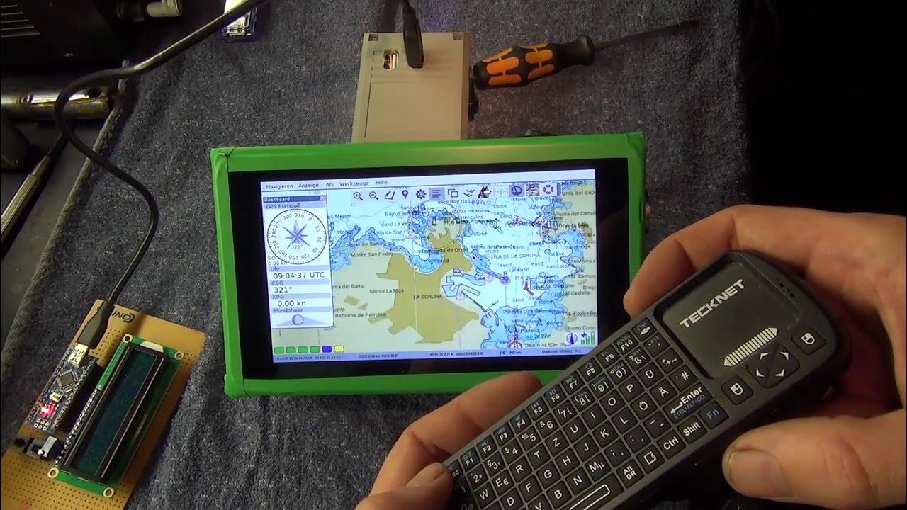 Raspberry PI 3 & Display & OpenCPN - YouTube