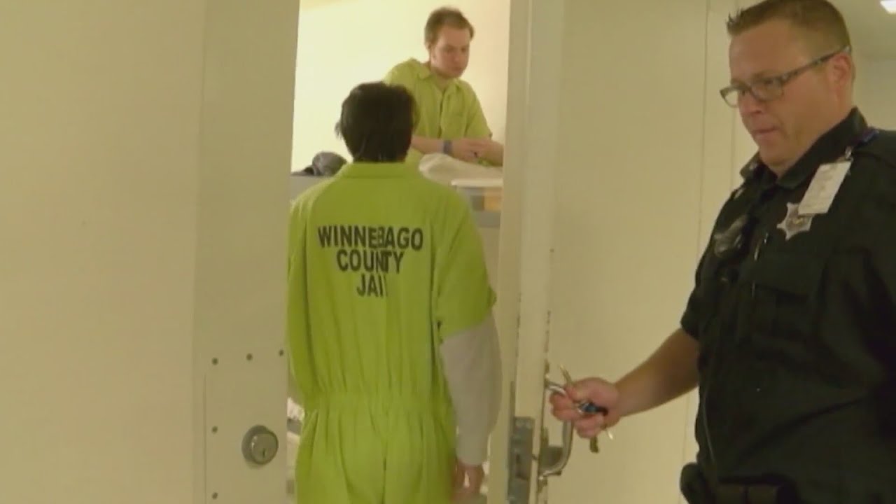 Illinois simplifies process for inmates to receive state IDs upon ...