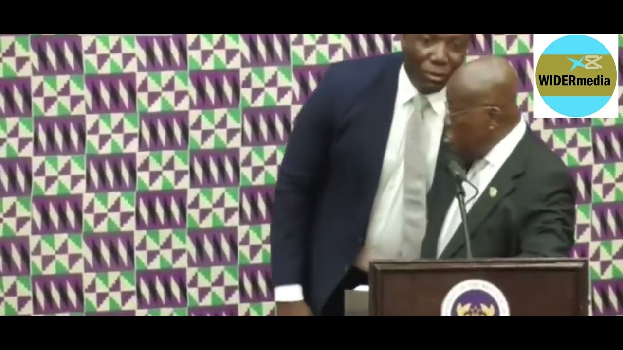 President Akufo-Addo's Bodyguard collapses during his last state of the ...