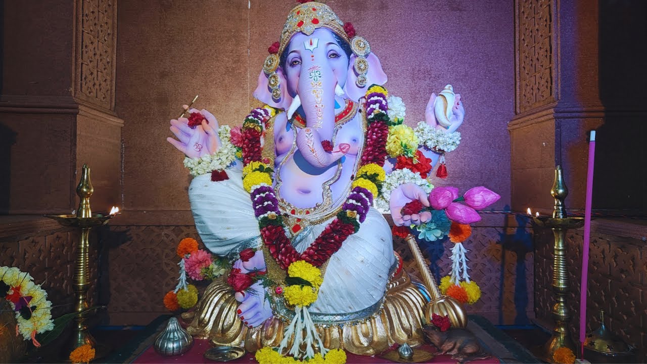 चाळक्यांचा राजा २०२५ Gharguti Ganpati - Chalke Cha Raja 2025 - Aagman ...