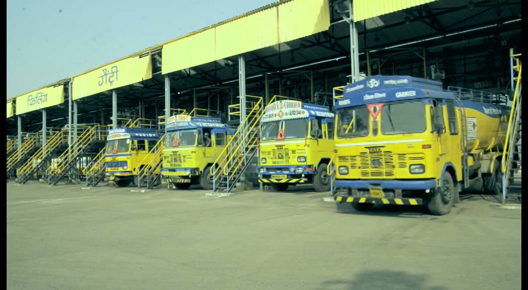 BPCL Tank Lorry Safety Film 2 - YouTube
