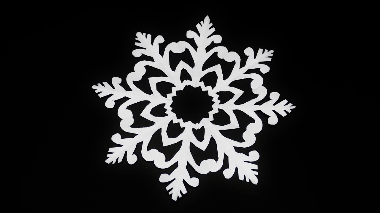 How to Make an Easy Paper Cutting Snowflake | Christmas Mandala Paper ...