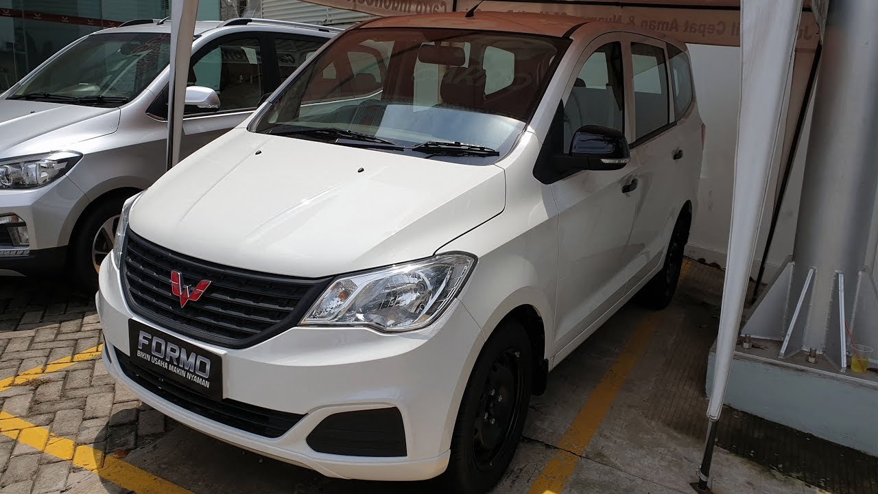 Wuling Formo 1.2 MT - YouTube