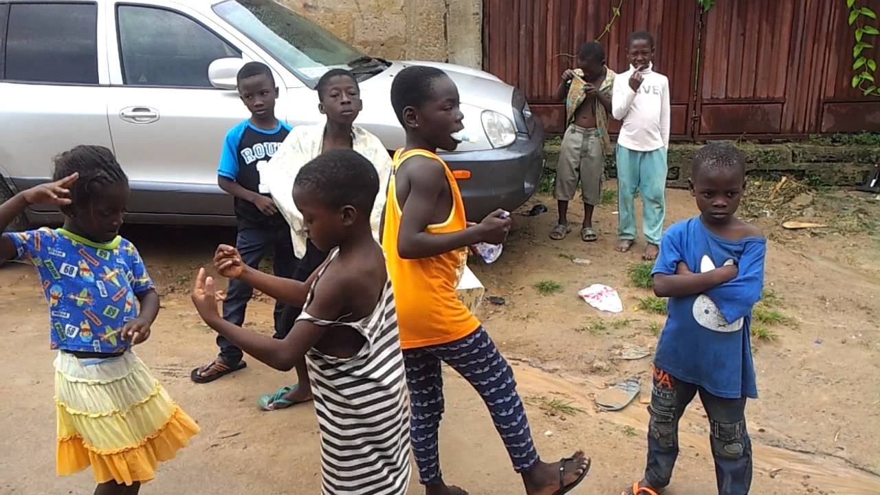 aluguntugui....azonto kids - YouTube