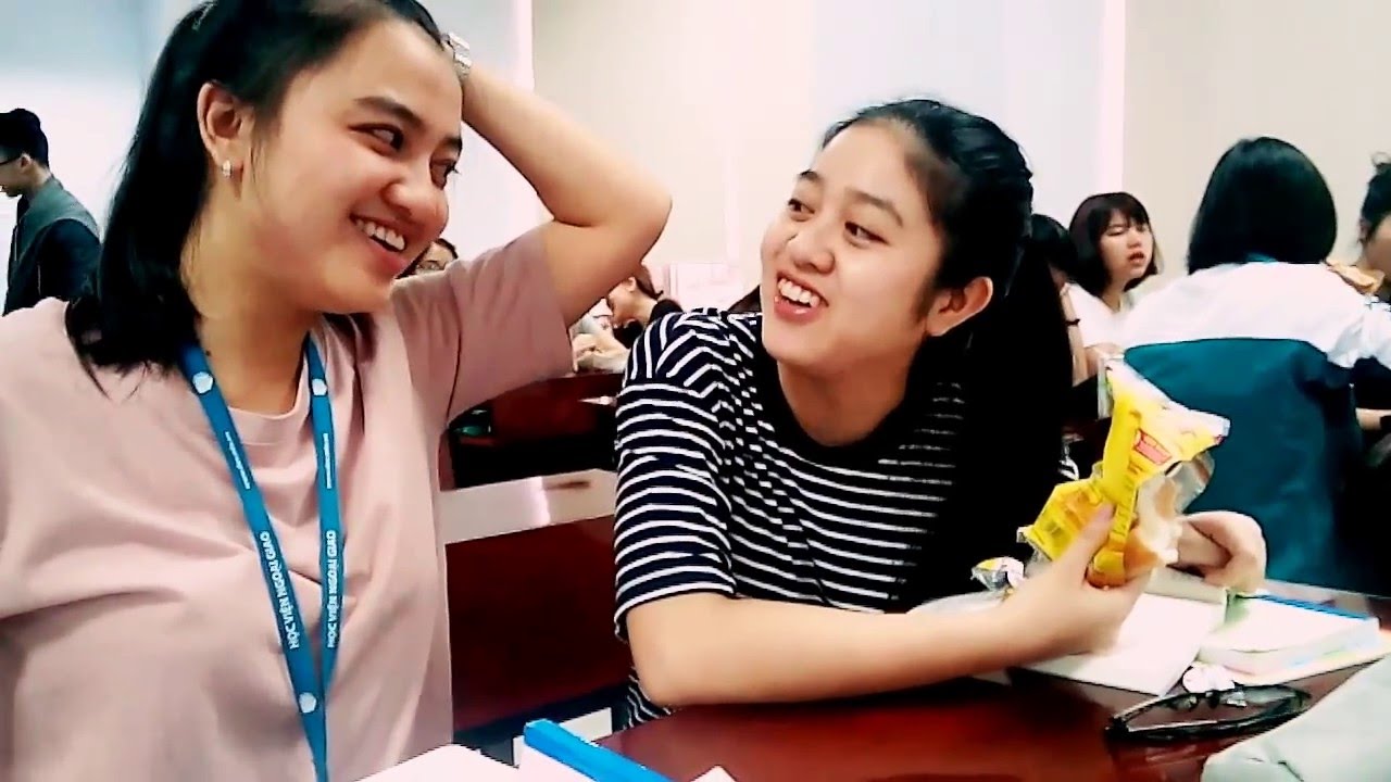 Moon_Oanh Hà Tịnh Accent_CT42B - YouTube