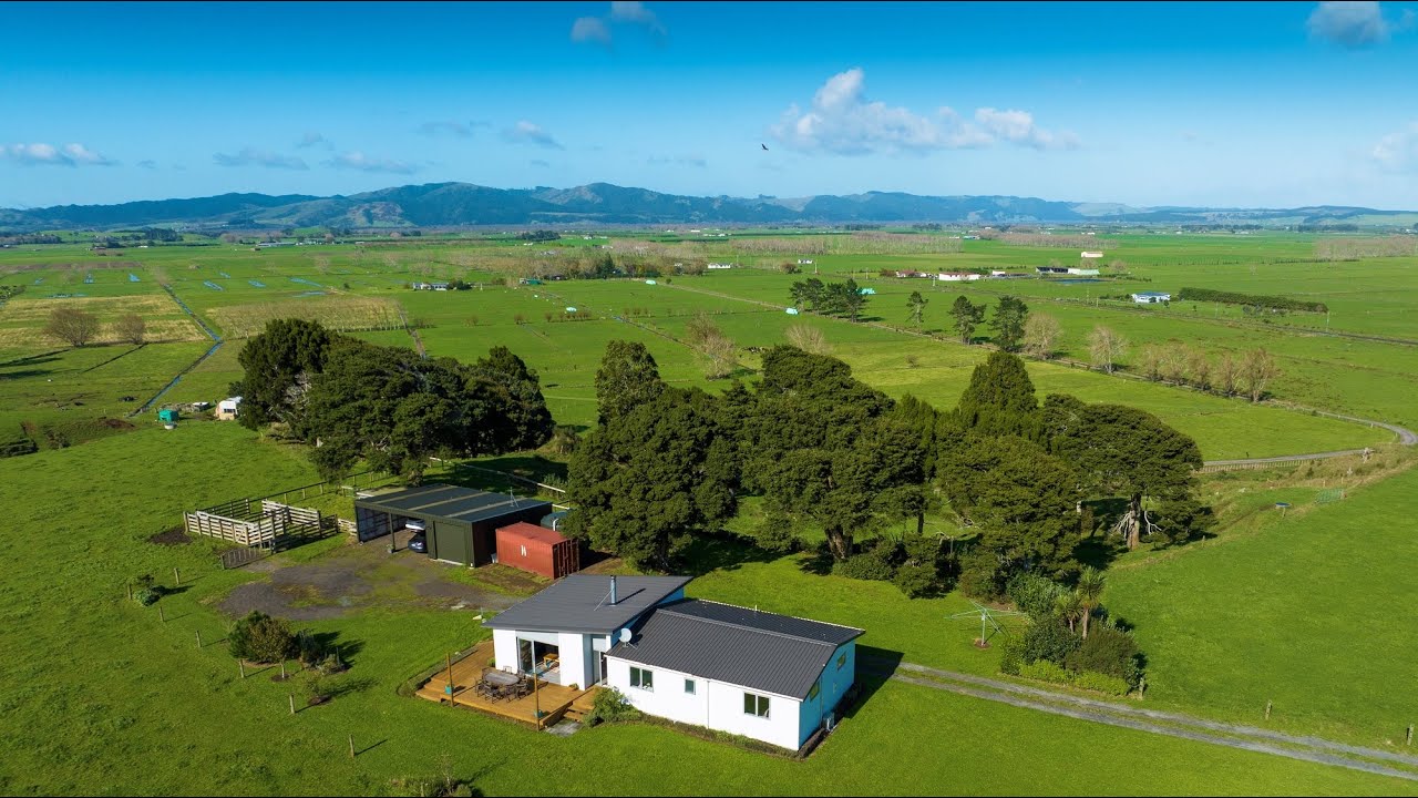 SOLD - 107 Bright Road, Waiuku - Stephen Hiscock and Rob McNab - YouTube