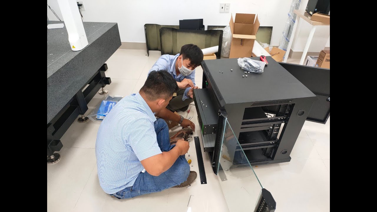 Lắp đặt, đào tạo sử dụng máy Hexagon - YouTube