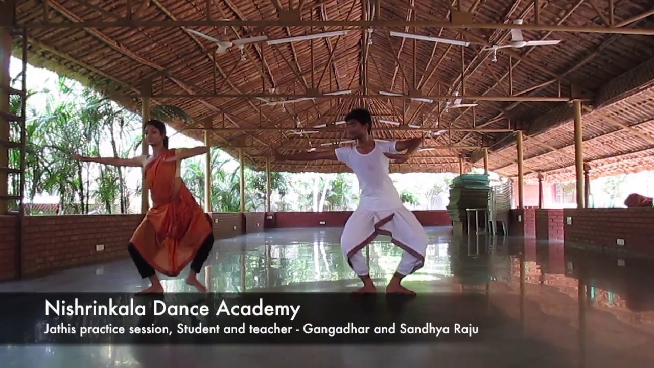 Sandhya Raju Gangadhar student and teacher kuchipudi jathi - YouTube