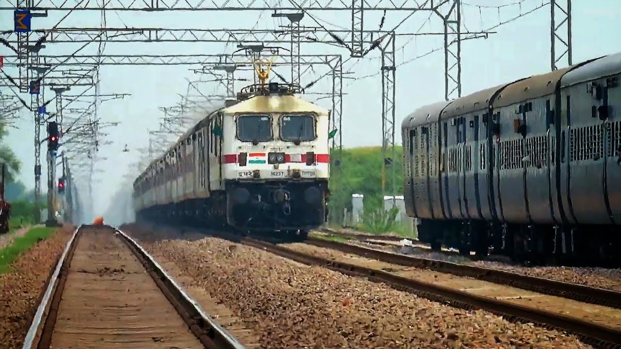 Andhra Pradesh Ac Express Getting Trolled By Controllers - YouTube