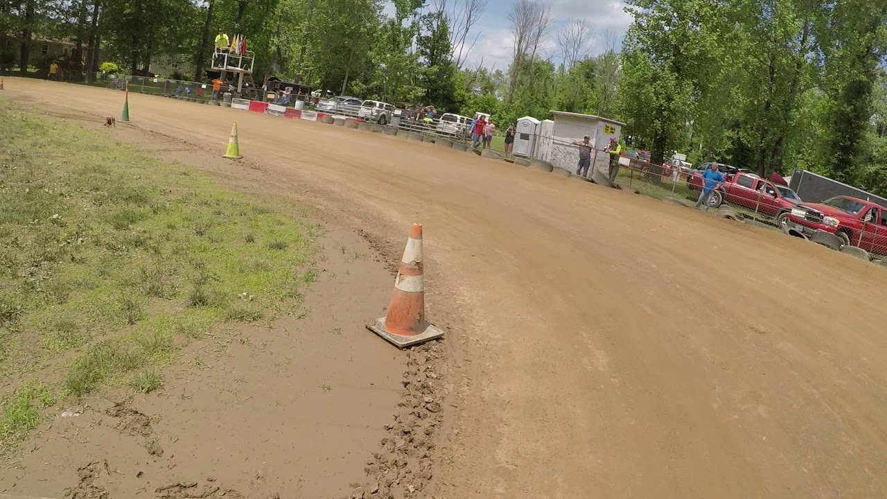 Lawn Mower Racing with ARMA National at Limestone Valley Speedway - YouTube