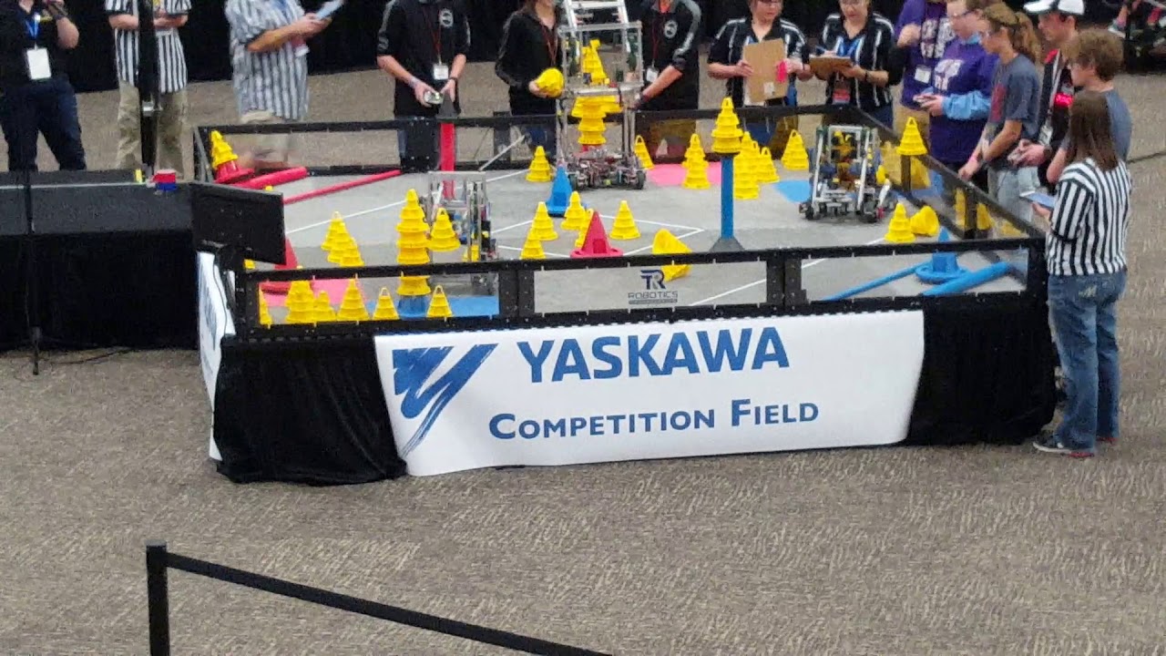 VEX In The Zone Kalahari Q19 97531D 6008D vs 6403A 6741C - YouTube