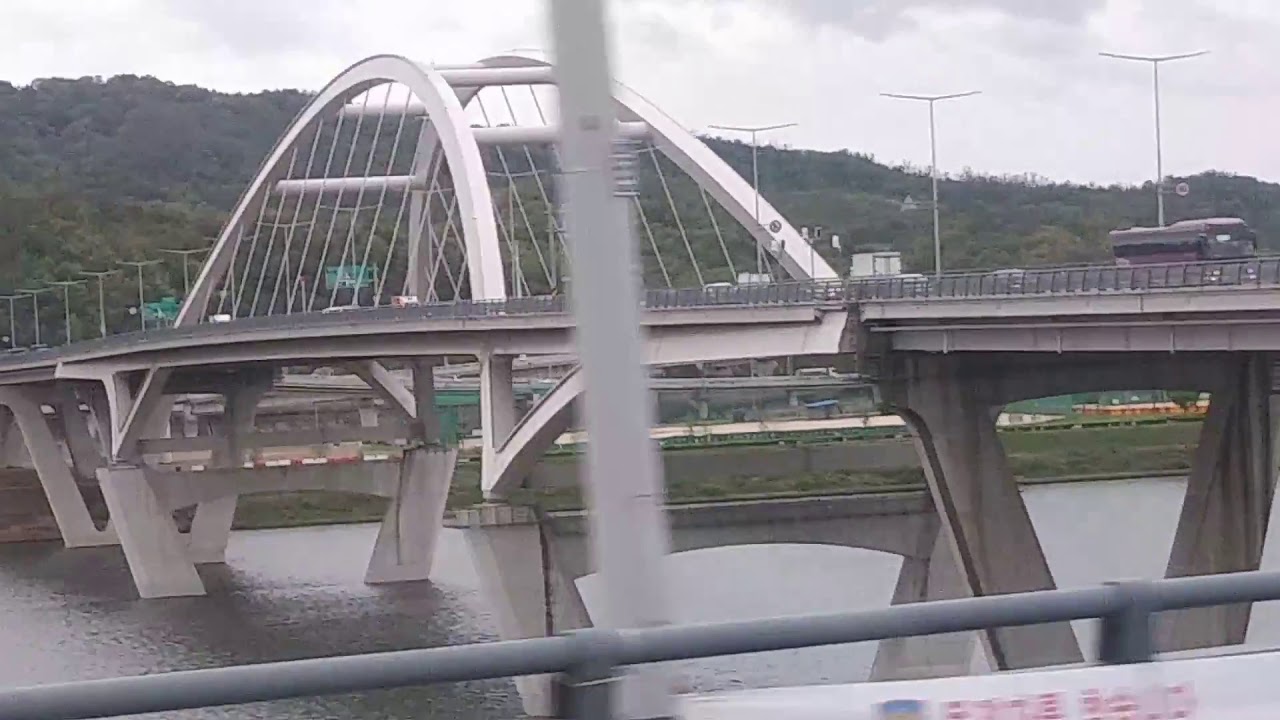 2020년 5월 3일 Seoul bridge Seoul South Korea - YouTube