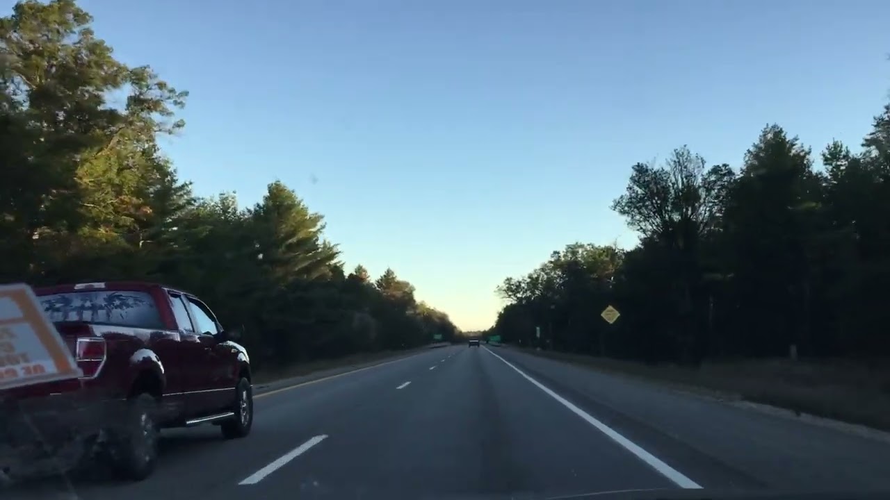 Early morning fall drive in Northern Michigan - YouTube