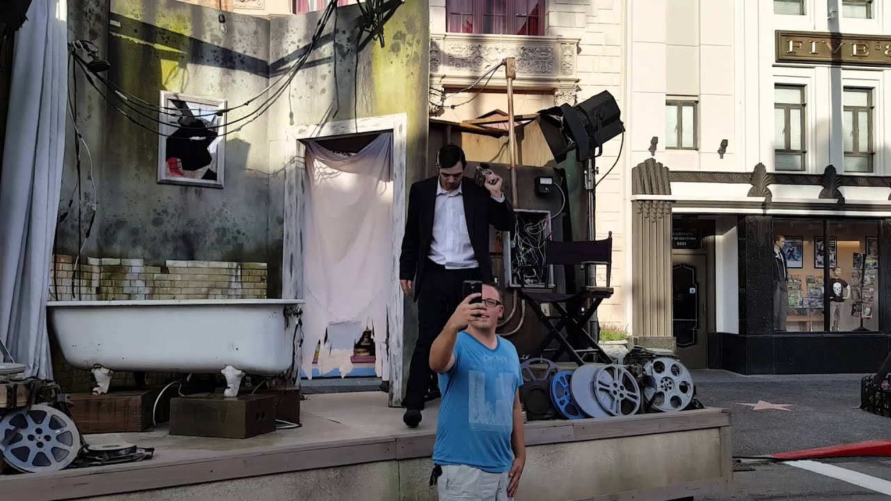 HHN Icons Scare Zone Walkthrough at HHN 25 - YouTube