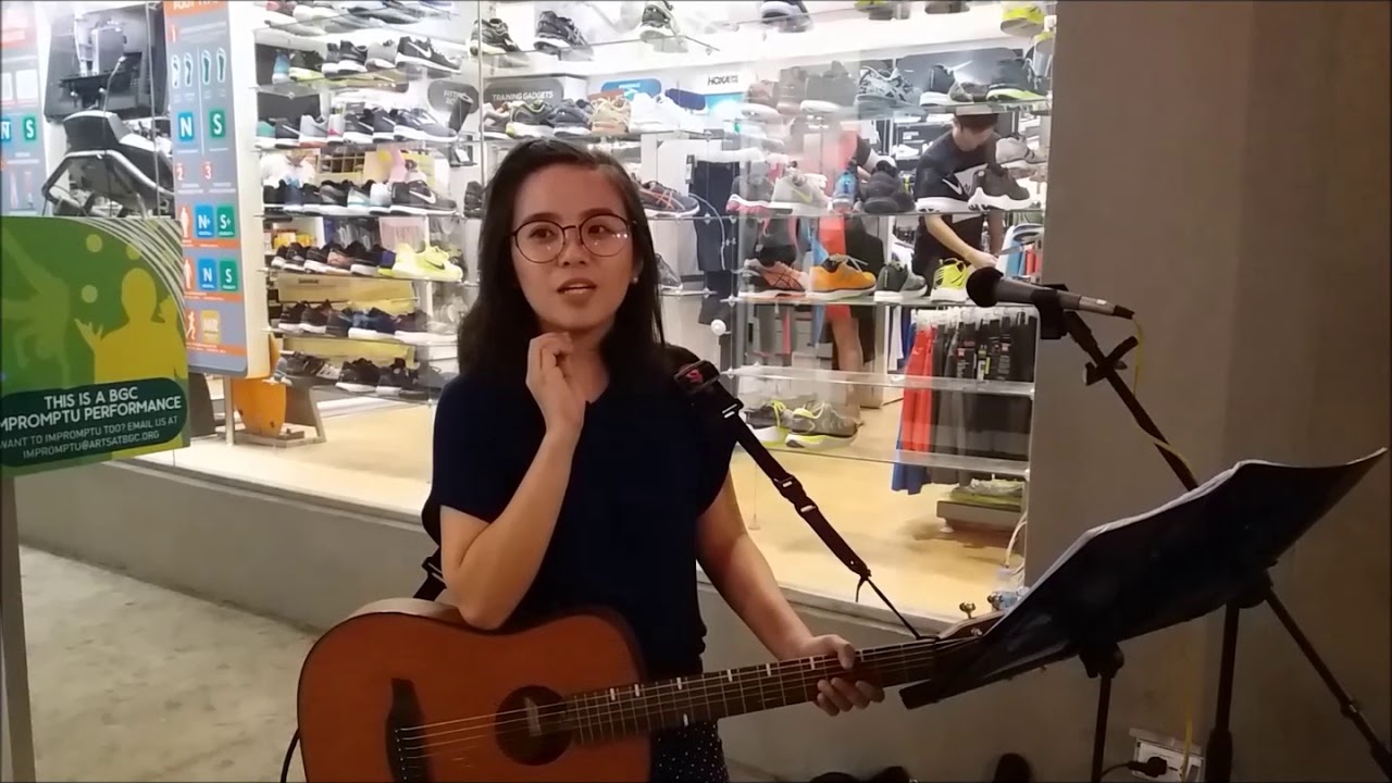 BGC Busker, Eloisa Jayloni - YouTube