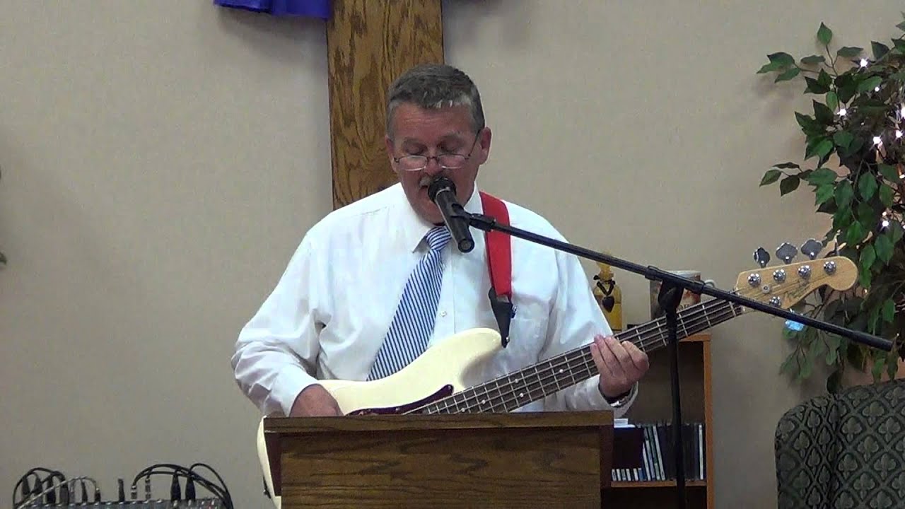 085 Pastor Gerald Mullins singing "OH I WANT TO SEE HIM" - YouTube