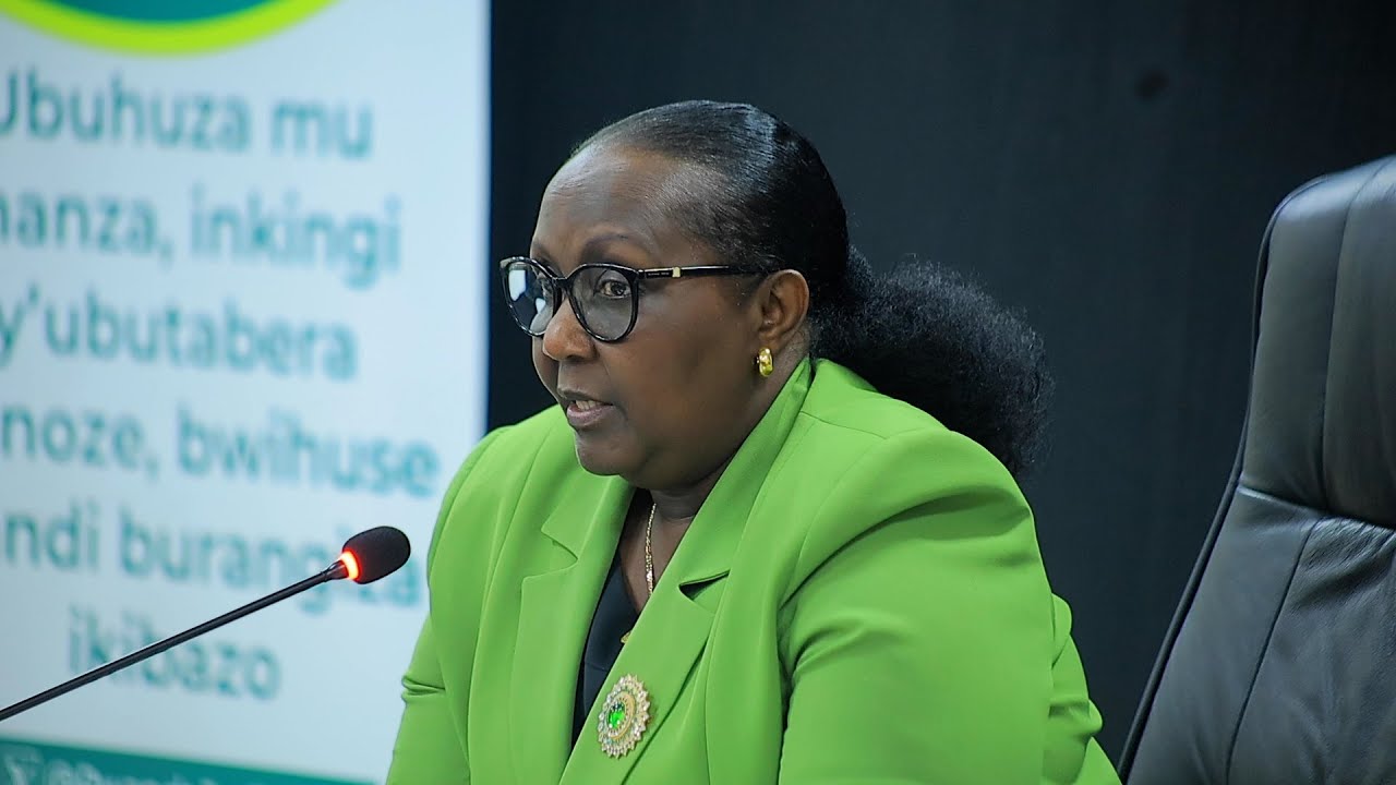 IMANZA 20,000 ZACYEMUKIWE MU BUHUZA| HARI ABABURANA URWA NDANZE| HON. DOMITILLE ABIVUYE IMUZI ...