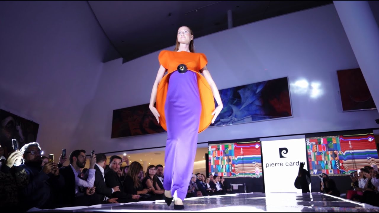 Fashion Show Pierre Cardin Young Designers Contest - YouTube